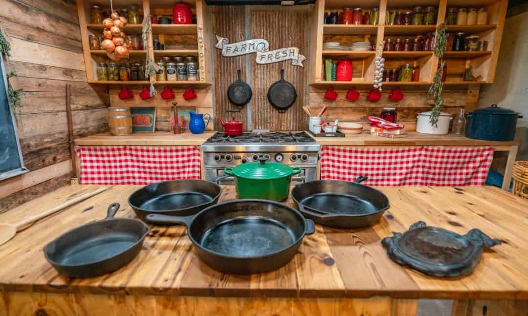 How to Choose the Best Cast Iron Cookware (New or Used)