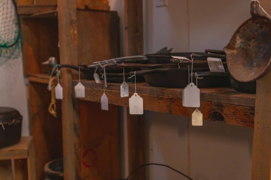 How to Choose the Best Cast Iron Cookware (New or Used)