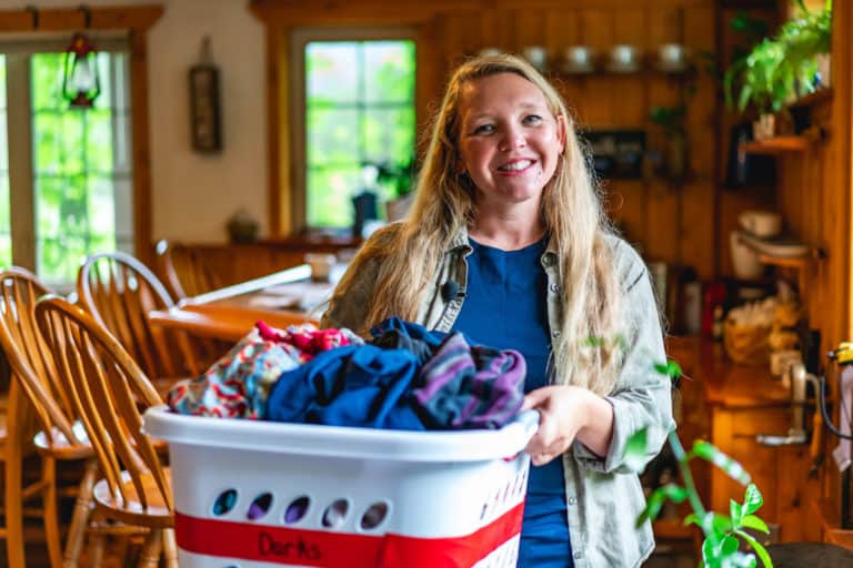 How to Keep Up With Laundry - For Large and Small Families