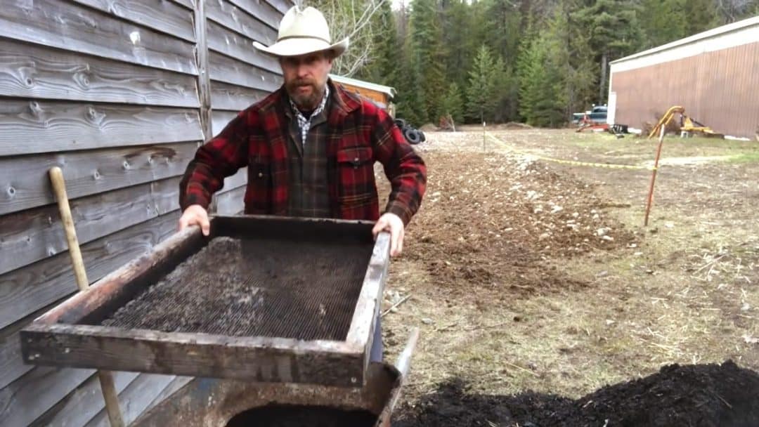 Building a DIY Compost Sifter — Homesteading Family