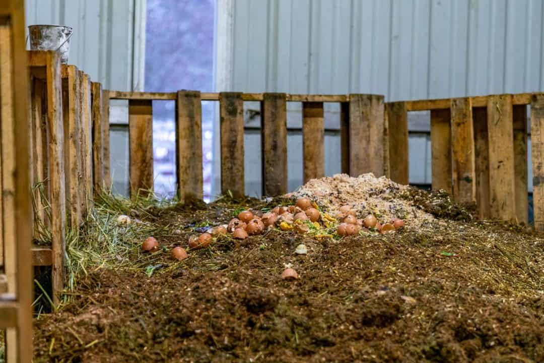 Building a DIY Compost Sifter — Homesteading Family