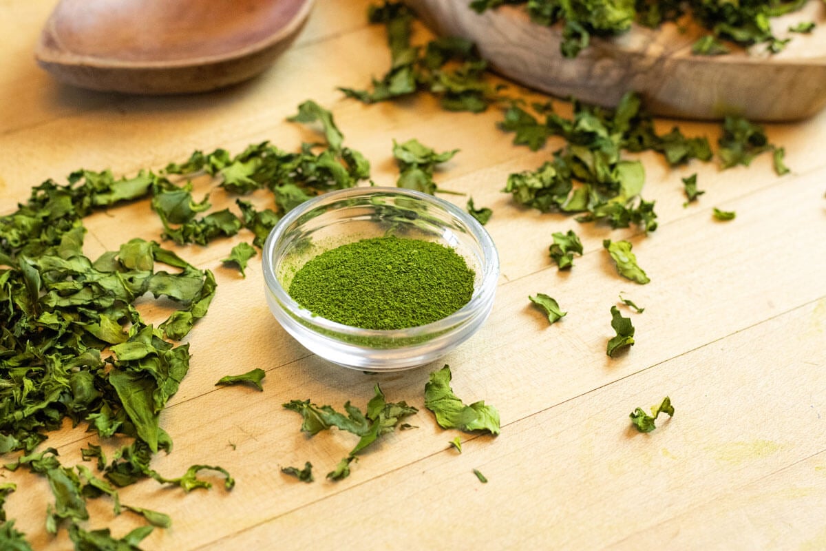 DIY Greens Powder - Homemade Superfood From Fresh Produce