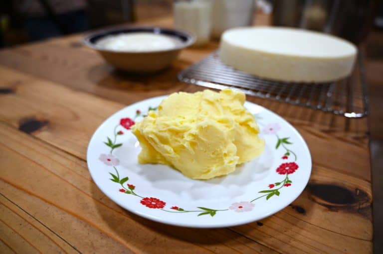 How to Make Butter - 3 Easy Homemade Methods