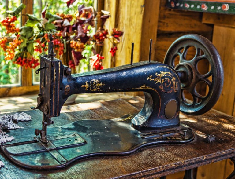 The Basics of Sewing with Bernadette Banner — Homesteading Family