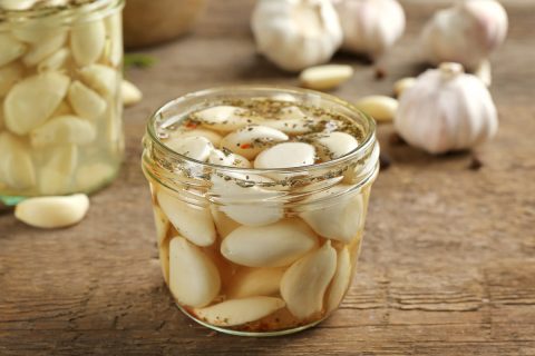 Lacto-Fermented Garlic Recipe — Homesteading Family