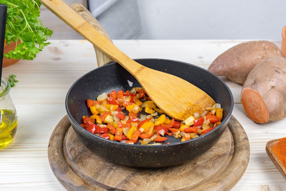 Sweet Potato & Pepper Hash — Homesteading Family