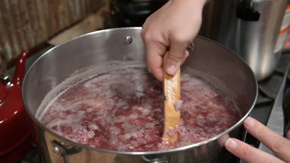 Canned Ground Beef (Easy Step-by-Step Tutorial) — Homesteading Family