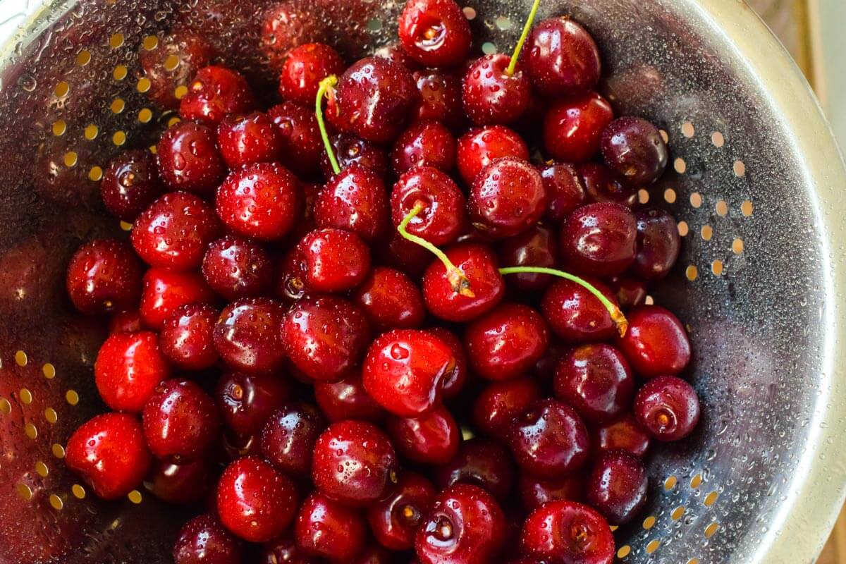 Canning Cherries (Easy Raw-Pack Water Bath Method) — Homesteading Family