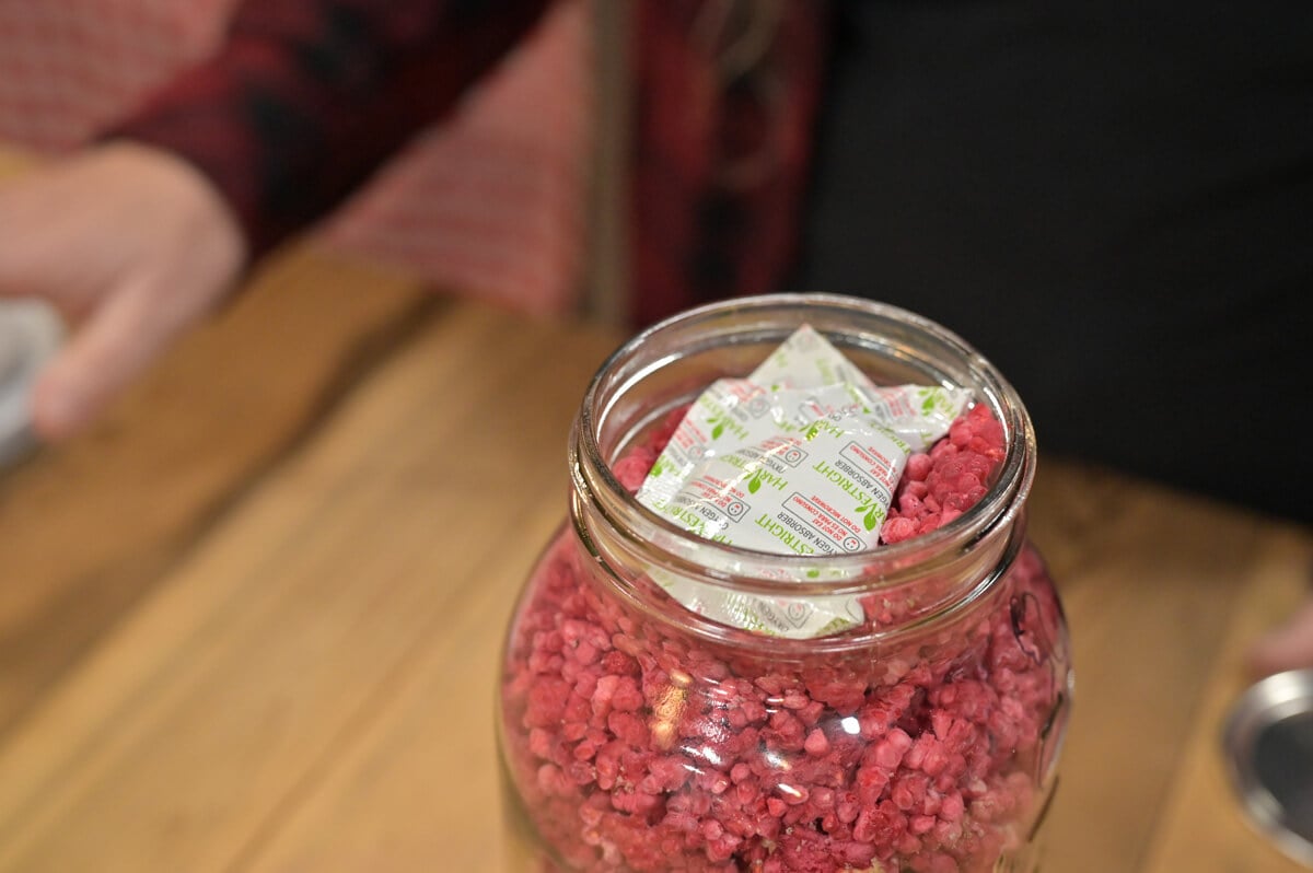 How to Use Oxygen Absorbers — Homesteading Family