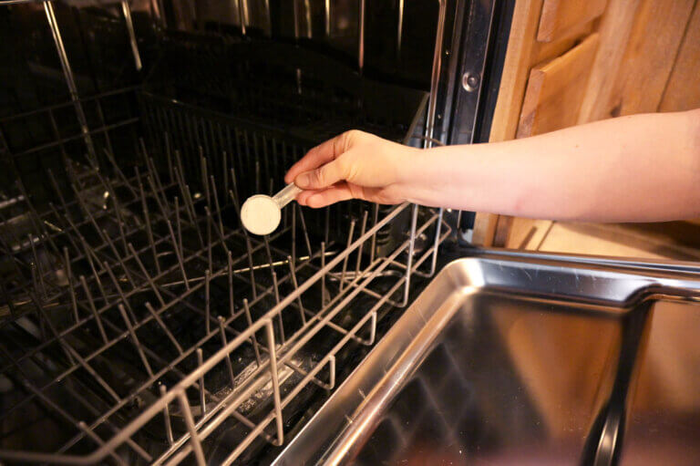 Versatile Uses for Borax Around Your Home — Homesteading Family