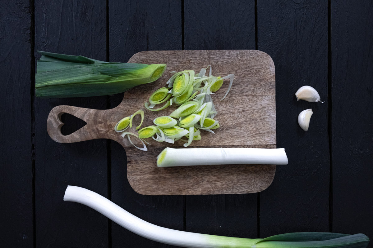 Creamy Leek Pasta Recipe | Quick & Delicious — Homesteading Family