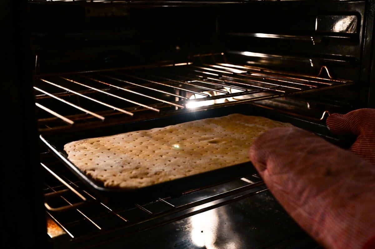 Easy Homemade Sourdough Pizza Crust (Crispy & Chewy) — Homesteading Family