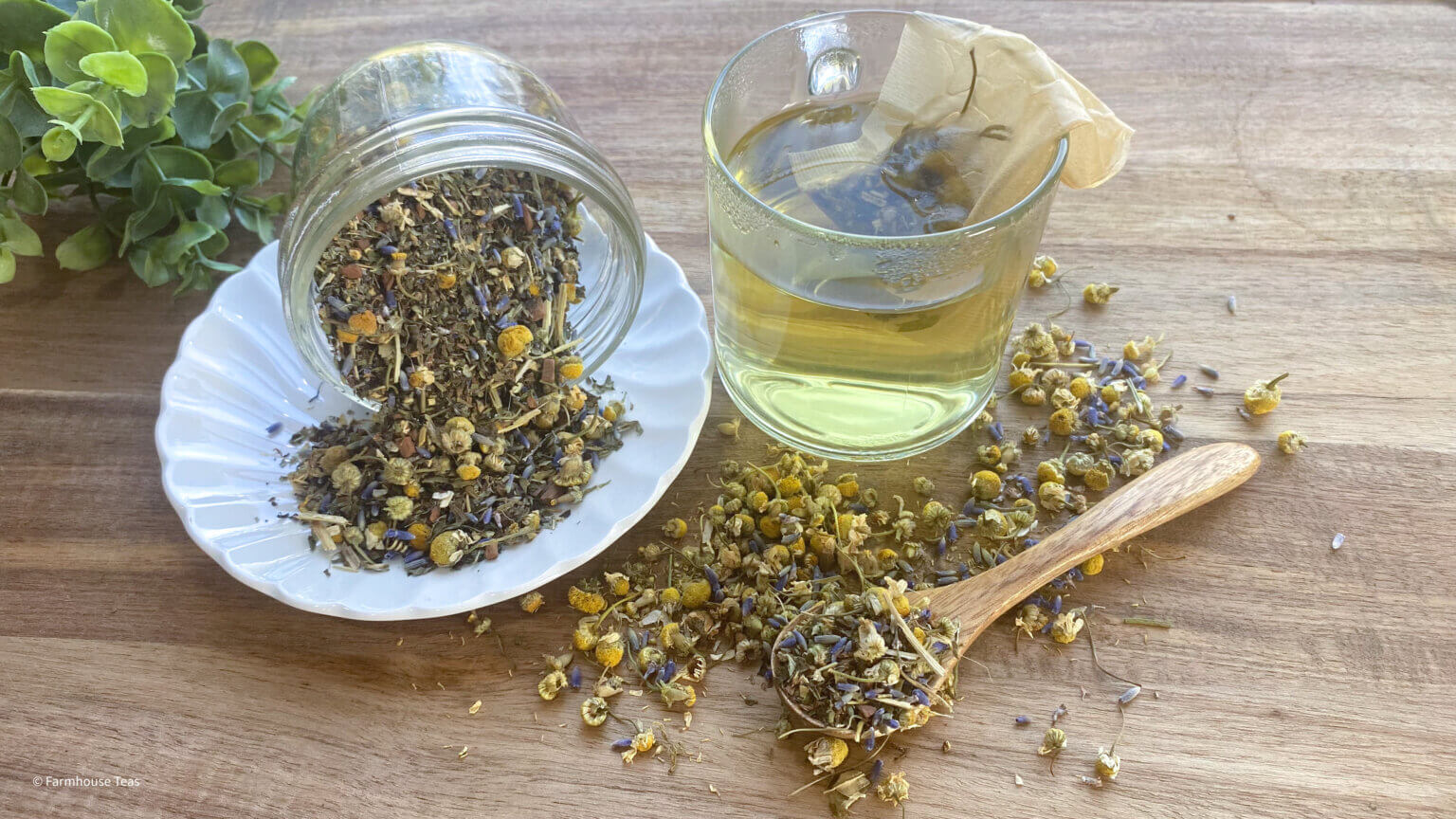 How to Make Your Own Tea Blend — Homesteading Family
