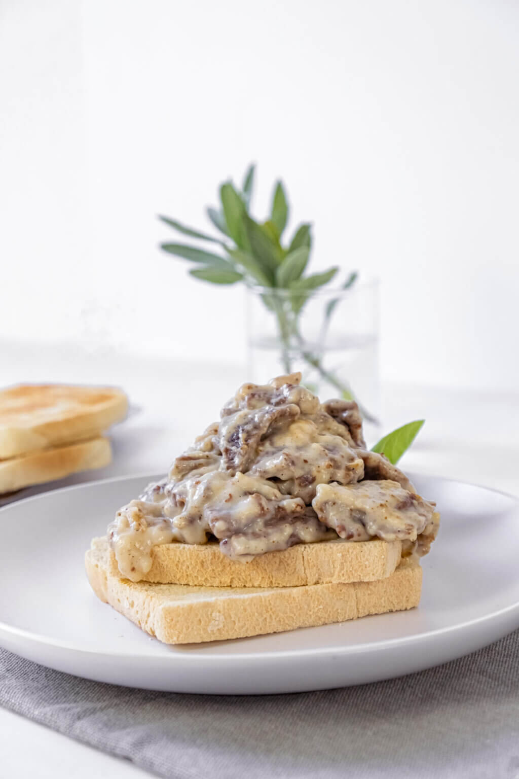 Creamed Chipped Beef Recipe: A Comfort Food Classic — Homesteading Family